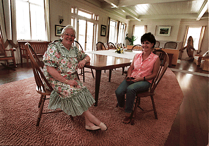 Honolulu Star-Bulletin Features